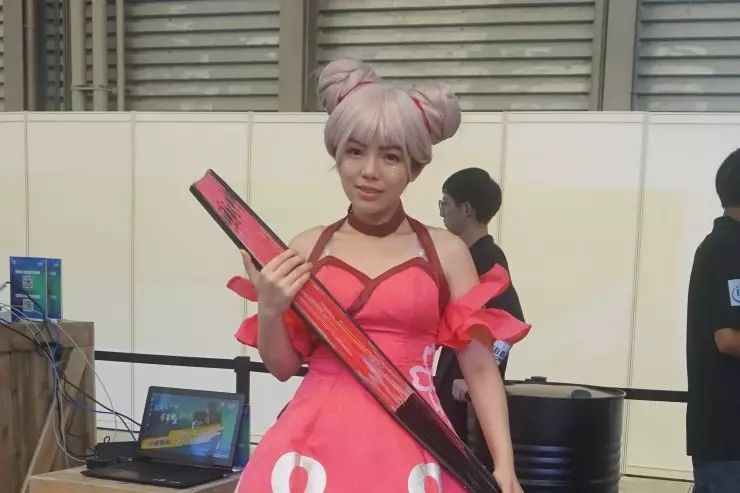 ChinaJoy 2017：大长腿、游戏、VR……你想看的都在这！（多图）- 大数跨境