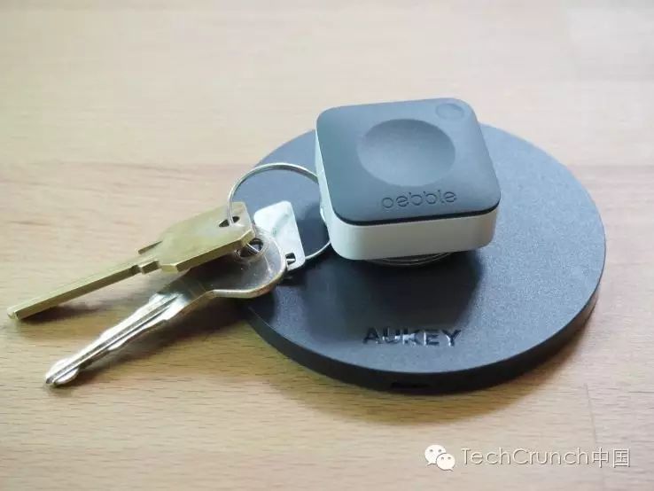 Pebble 推出两款新手表，以及运动随身微电脑 Pebble Core- 大数跨境