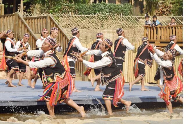 四月，来云南！有那么多多节日等你玩，泼水节 葫芦节 神鱼节……- 大数跨境