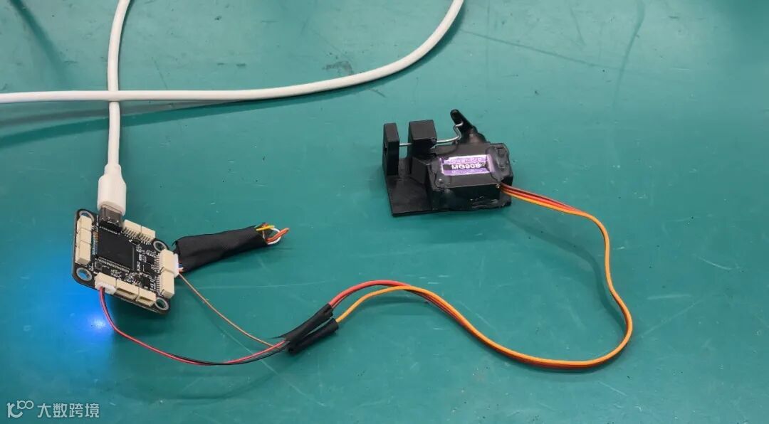 【APM固件教程】开源飞控如何飞全自动航线、并实现定点抛投？- 大数跨境