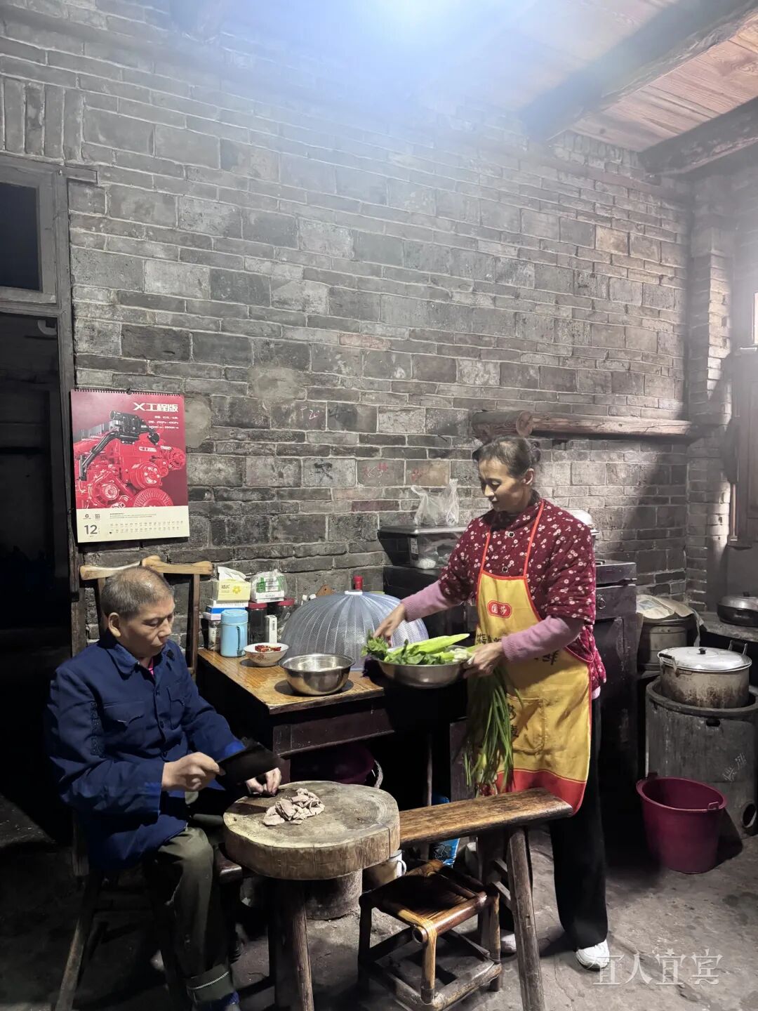 柔肩担岁月 寸心守春晖 致敬孝老爱亲“宜宾好人”- 大数跨境