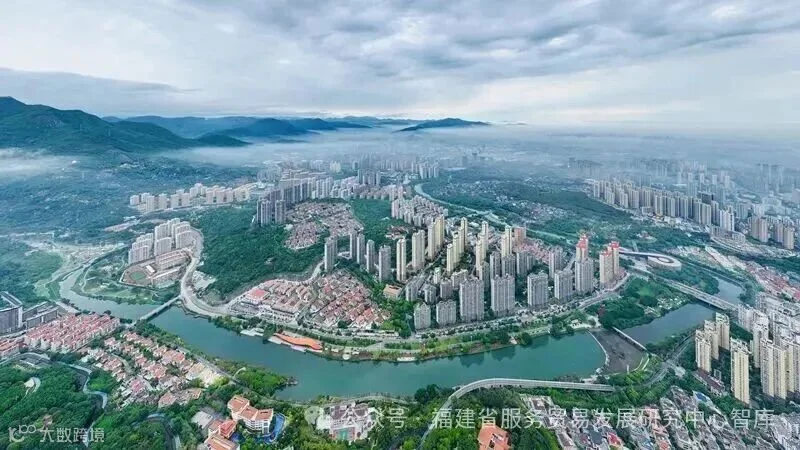 福建八地公布2025年GDP：福州15112.32亿元，泉州13778.34亿元，宁德4251.72亿元，厦门8980.37亿元，漳州6154 ...